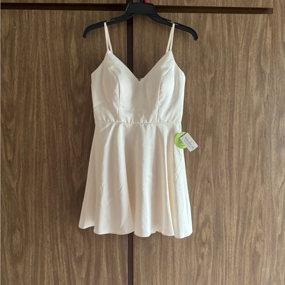 Windsor | Dresses | Windsor Ivory Spaghetti Strap Dress | Poshmark